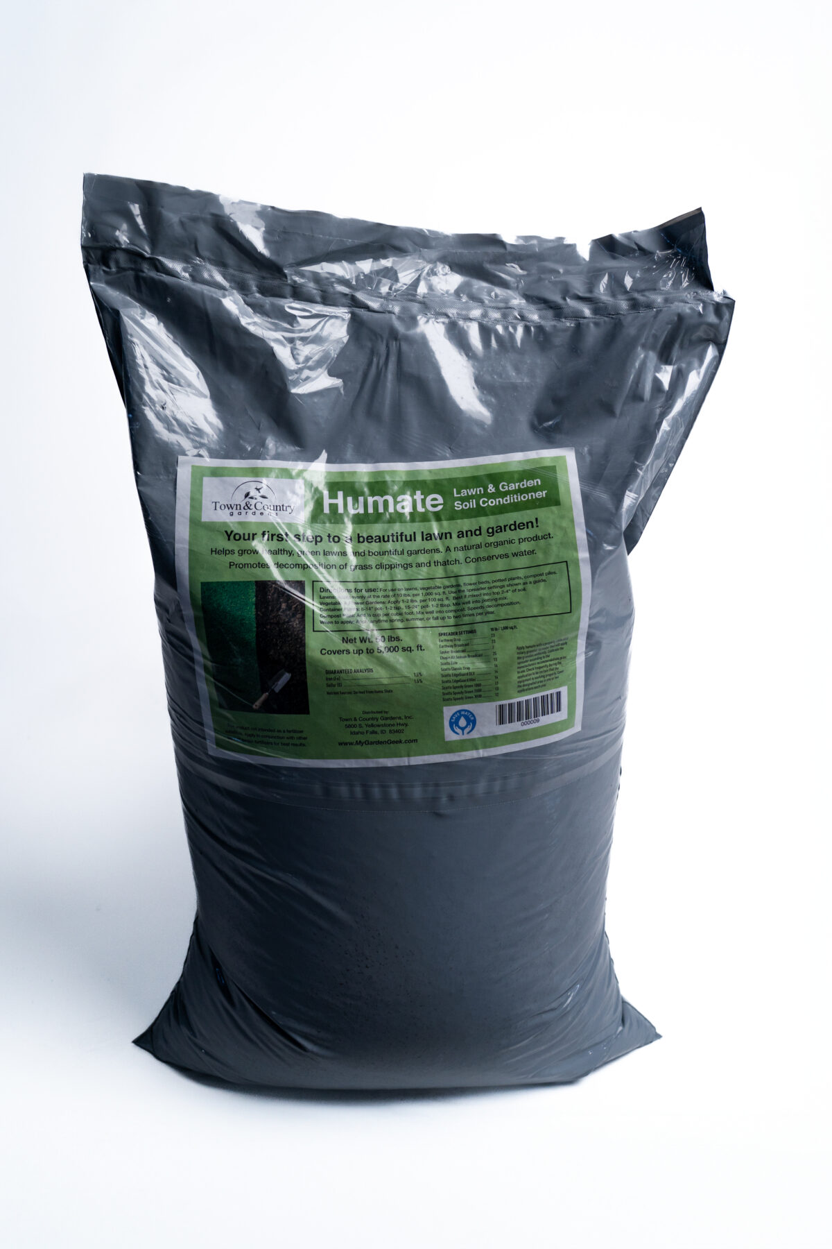 Why You Should Use Humates for a Healthier Lawn & Garden - Town and ...